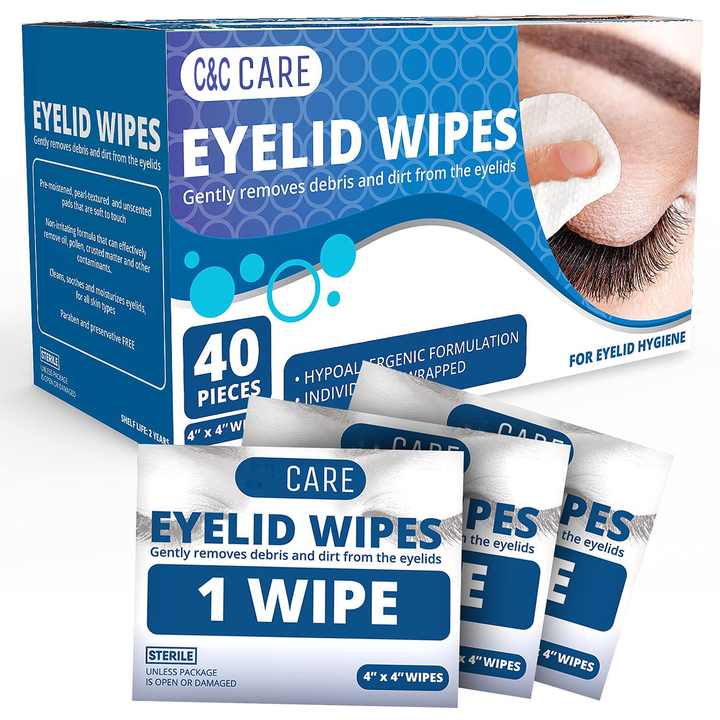 Eyelid cleansing pads store