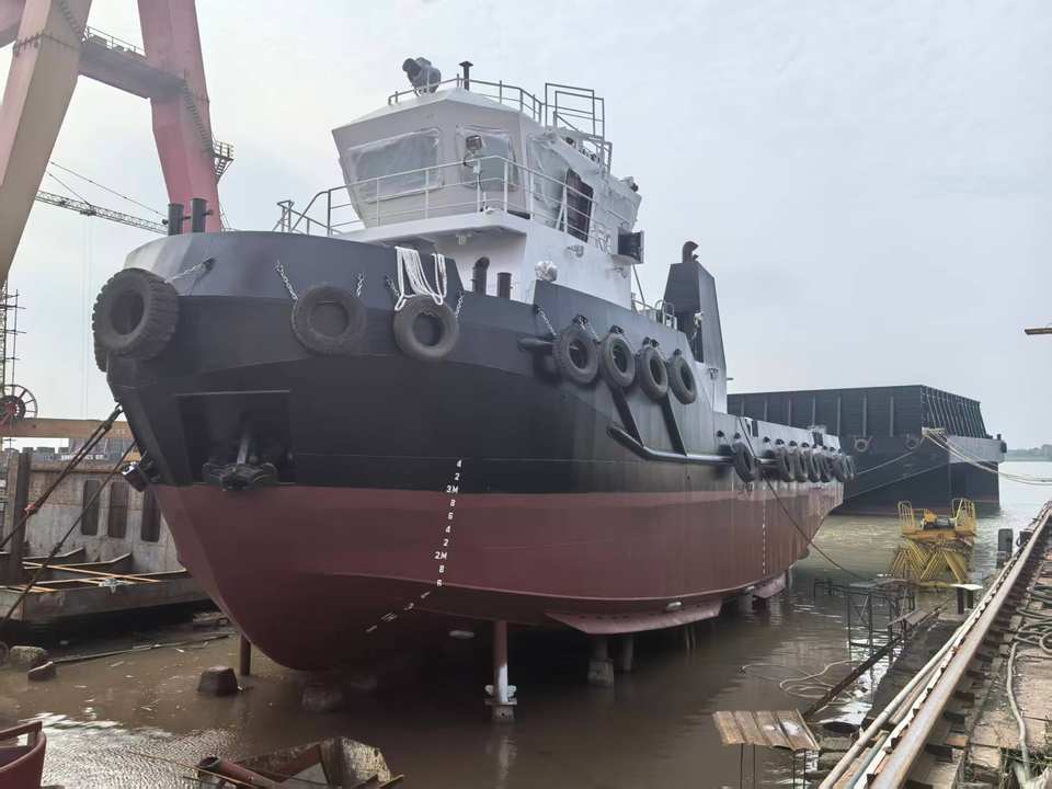 28.6m Unrestricted Navigation Diesel Tug Boat 2000HP 12 Knots Steel ...