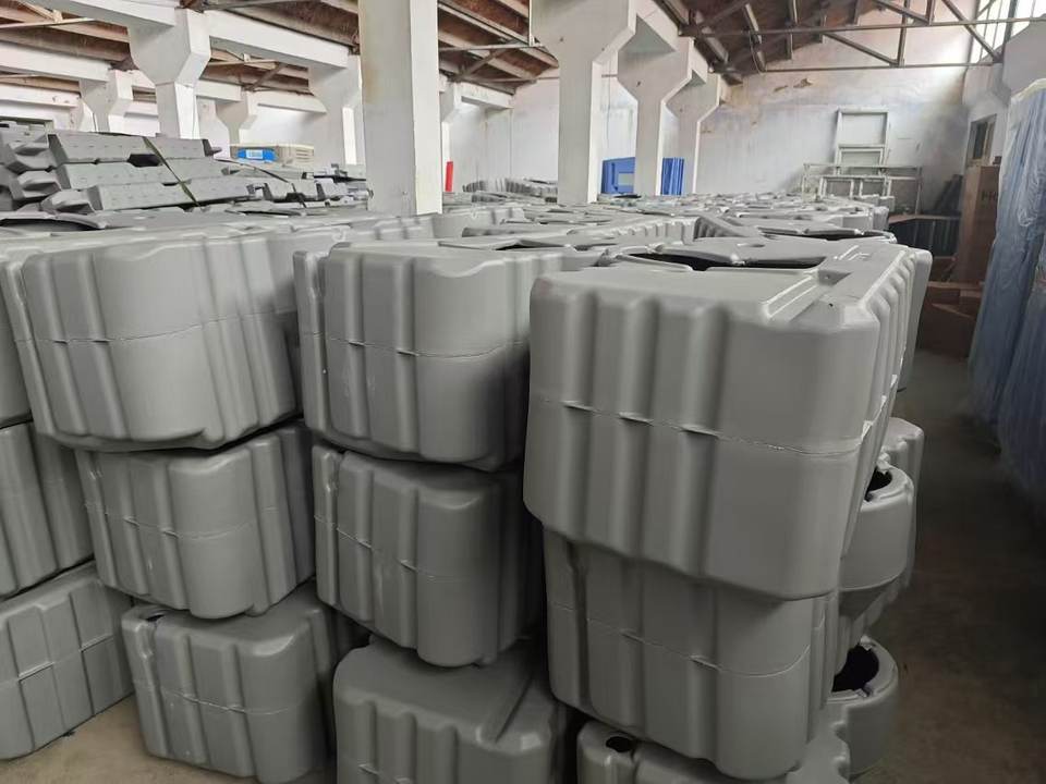 Mobile Container Portable Toilet Public Toilet Durable Eco-Friendly ...