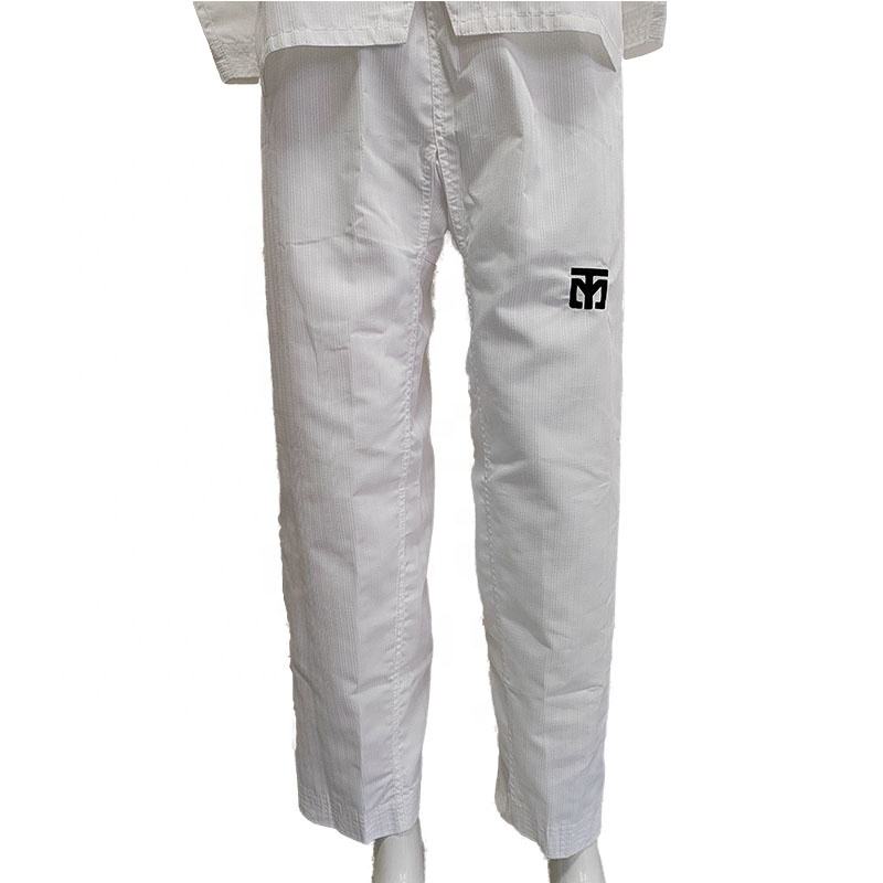 How to Choose the Best Taekwondo Uniform Daedo: Buying Guide