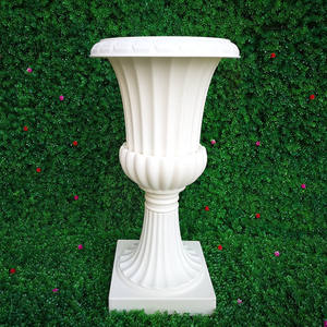 Beautiful, Elegant, and Aesthetic plastic column for decoration ...