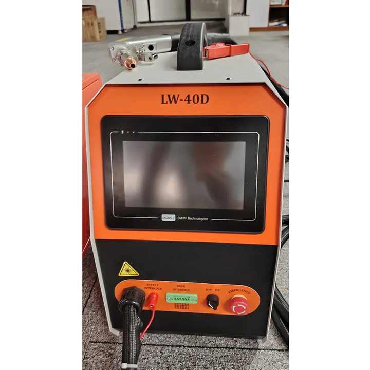 Mini 4 in 1 Air Cooled 2000w Handheld Laser Welding Machine
