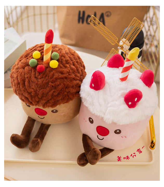 Bella torta giocattoli di peluche torta bambola di pezza Anime ...