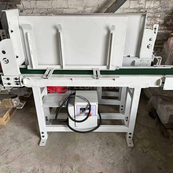 Wood Round Pole Milling Machine - Efficient Broom Rod Maker
