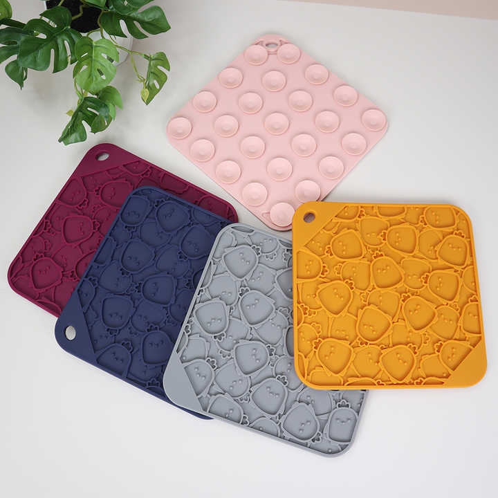 Wholesale Custom Bpa Free Anti-Slip Square Slow Feeder Dogs Cats Pet ...