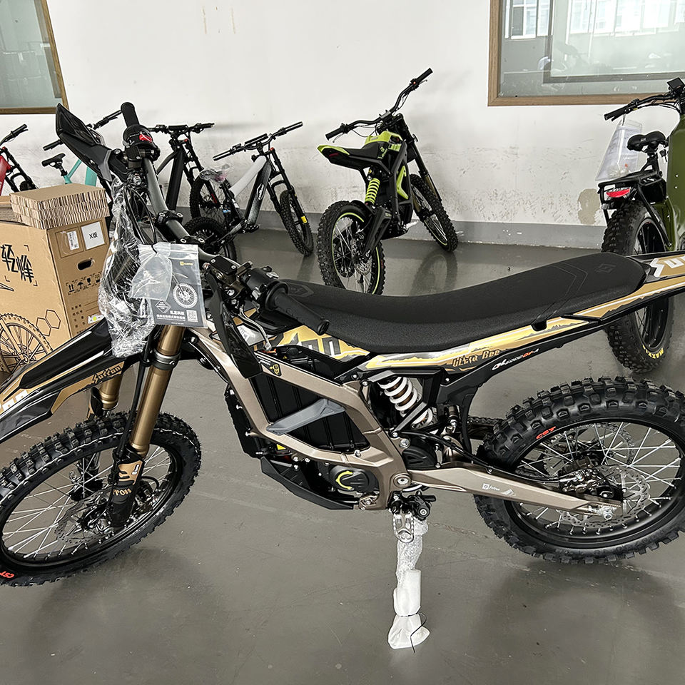 Surron Ultra Bee 12.5KW Electric Dirt Bike - Cheap & Powerful