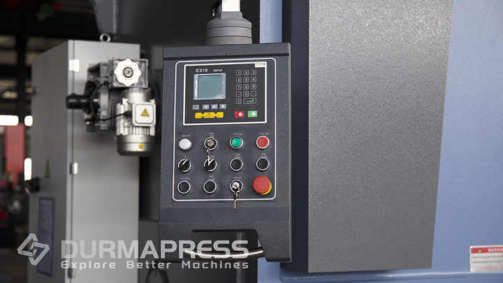 DURMAPRESS QC11K-16X6000 High Quality Hydraulic Shearing Machine for Sheet Metal Processing ...