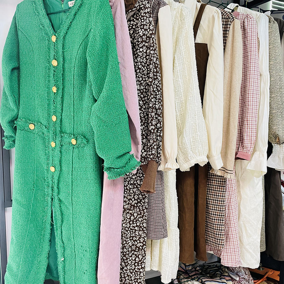 Shop Our Second Hand Women's Long Sleeved Autumn Dress Bundle