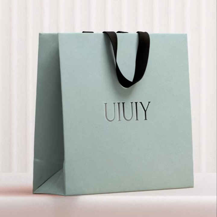 Custom Logo Embossing Printed Luxury Gift Packaging Paper Bags Clothing ...