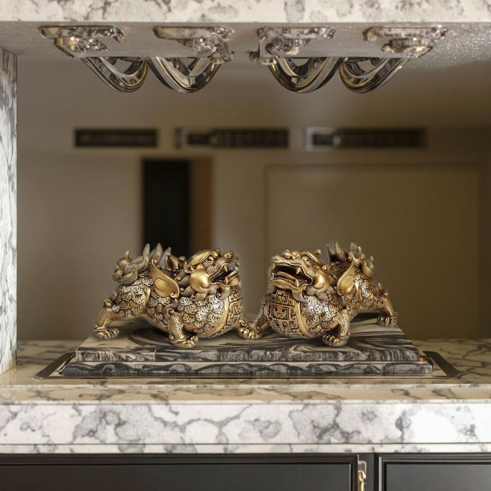 Patterned Pixiu Brass Sculpture Metal Crafts Product Traditional Brass ...