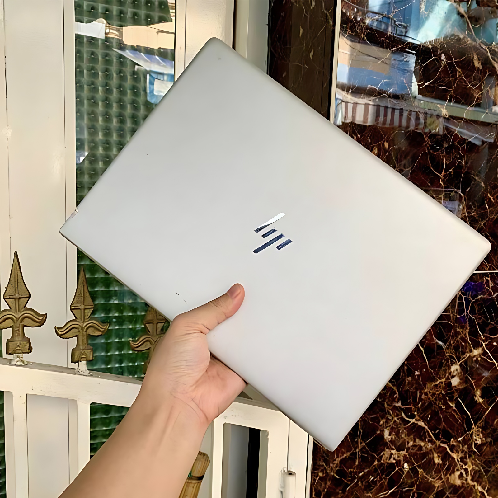 How to Choose the Best Used EliteBook Laptop: A Complete Buying Guide