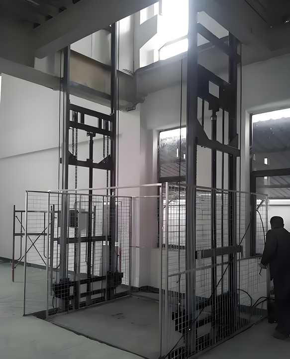 Customizable Movable Platform Hydraulic Cargo Elevator with Core Motor ...