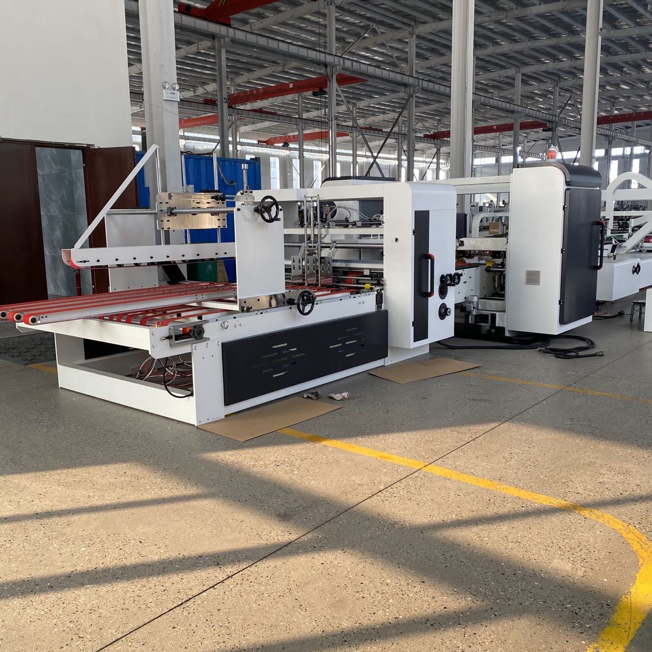 Corrugated cardboard folding gluer cardboard carton box folder gluer ...