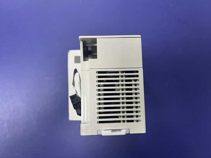 100% New and Original MELSEC-F - FX2N Series FX2N-4AD PLC Analog Inputs ...