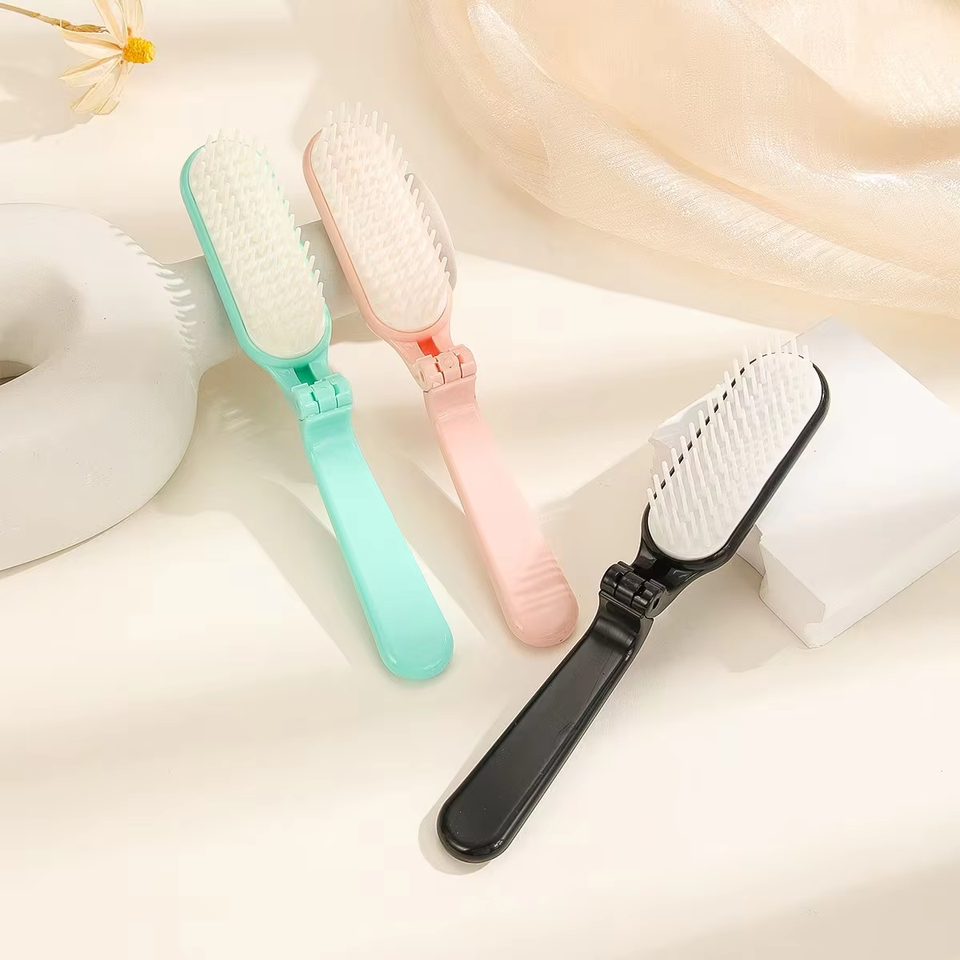 High-quality Hair Styling Comb with Round Teeth Soft Compact Convenient ...