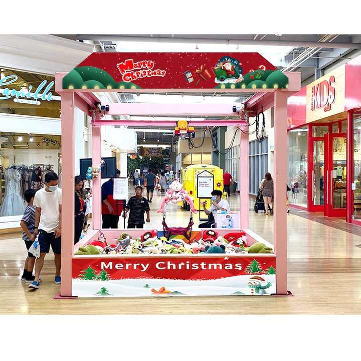 Customizable Amusement Park Carnival Booth - Human Claw Machine