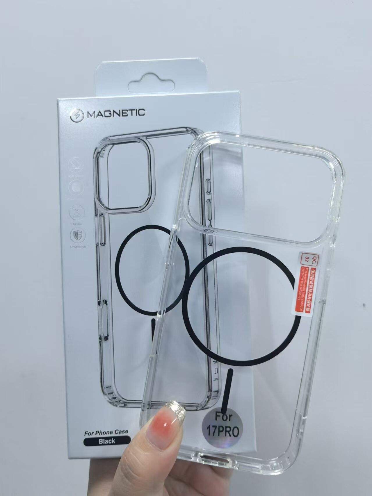 How to Choose the Best iPhone Covers for 15, 16, and 17 Models