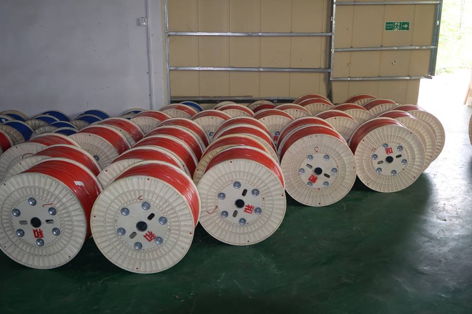 3500m Iron-Zinc Detonator Wire Reel 0.6Ω/m PVC&PE Insulated ATEX ...
