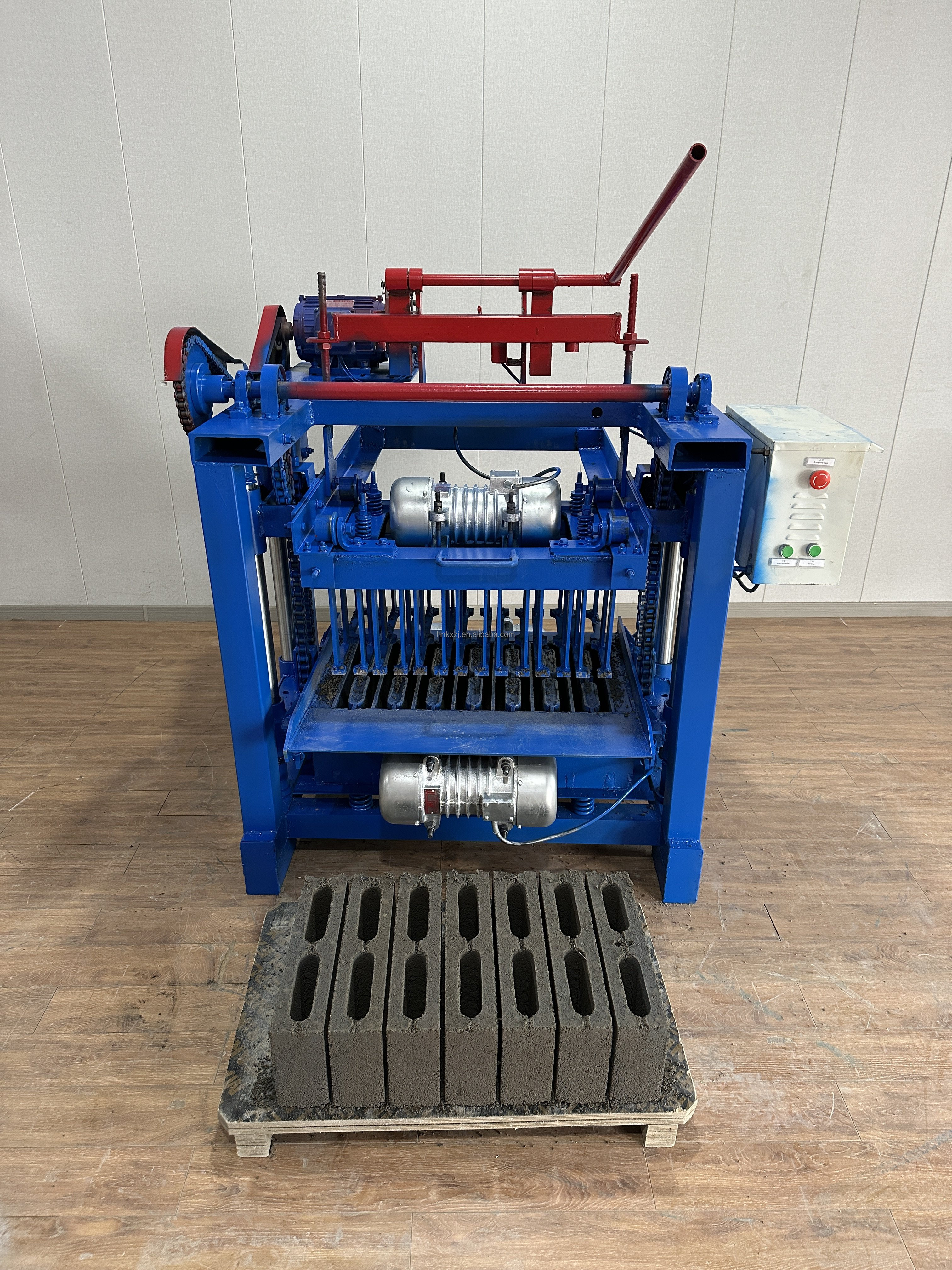 Automatic Brick Making Machine - Hydraulic Block Manufacturing Equipment