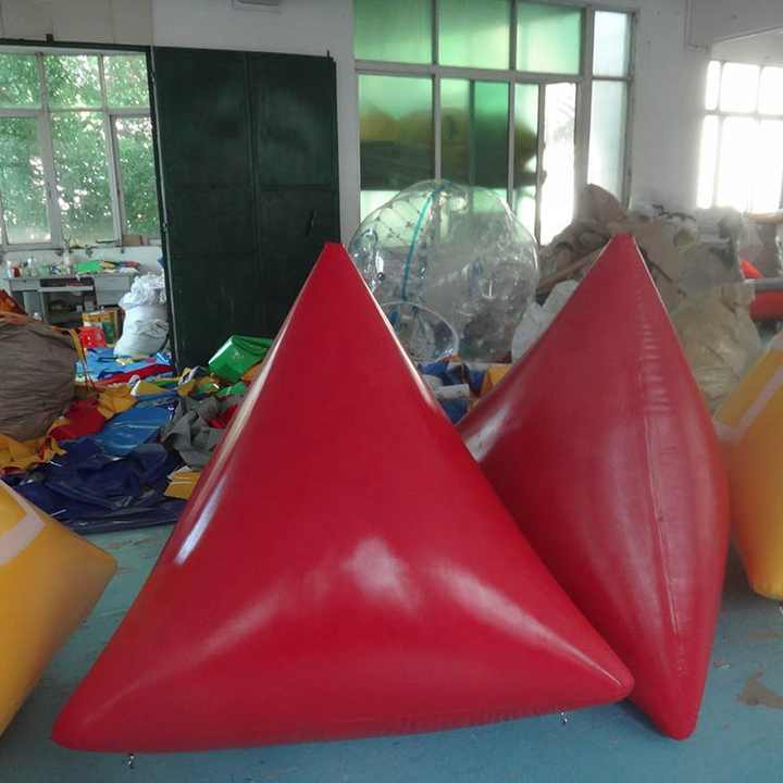 Heavy-duty Tarpaulin PVC Inflatable Triangle Marker Buoy