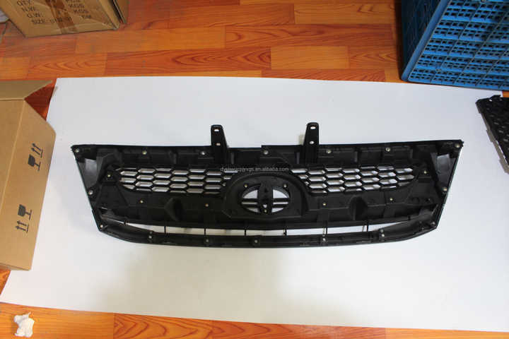Auto Parts Body Kits Grille Front Bumper Grille for toyota Hilux Vigo ...