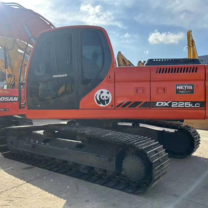 Used Doosan Dx225lc-9 DH225 Excavator Second Hand Korea 22 Ton ...