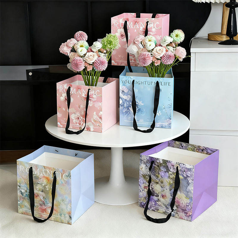 Classic Paperboard Flower Handbag Valentine's Day Birthday Gift Bag ...