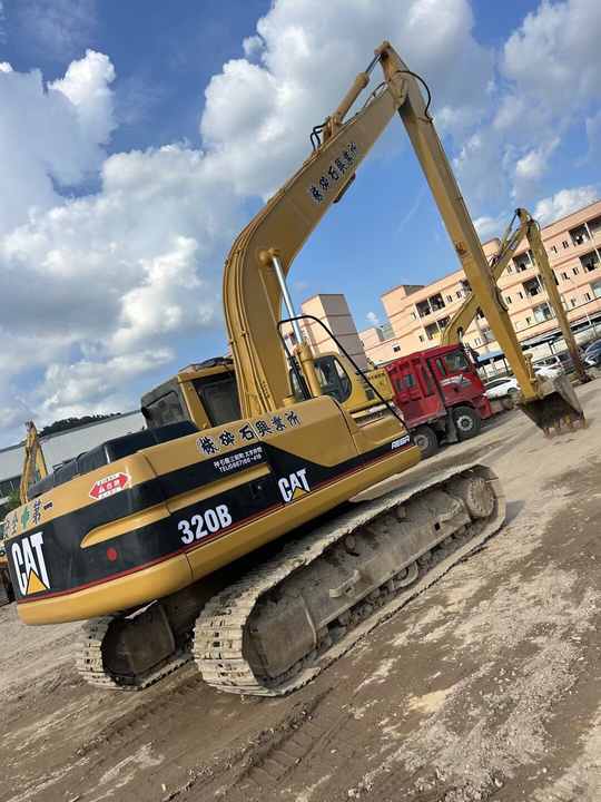 20 TON Long Reach Boom Arm Caterpillar Cat 320 320B Crawler With 18M ...