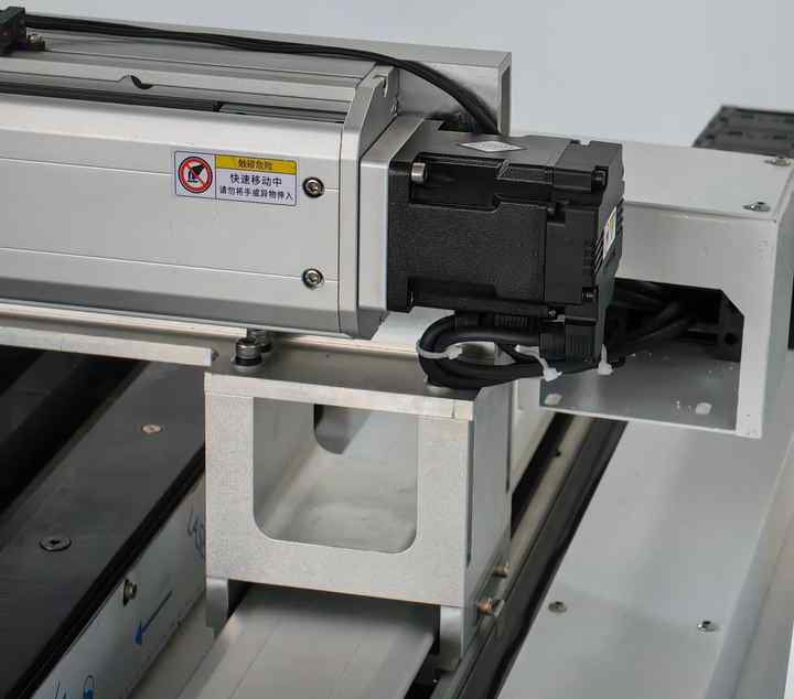 High Precision 1500W-3000W CNC Fiber Laser Cutting Machine 600x600mm ...