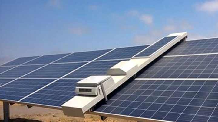 SSS Solar Panel Cleaning Robot Machine Innovative Panel Cleaning Robot ...