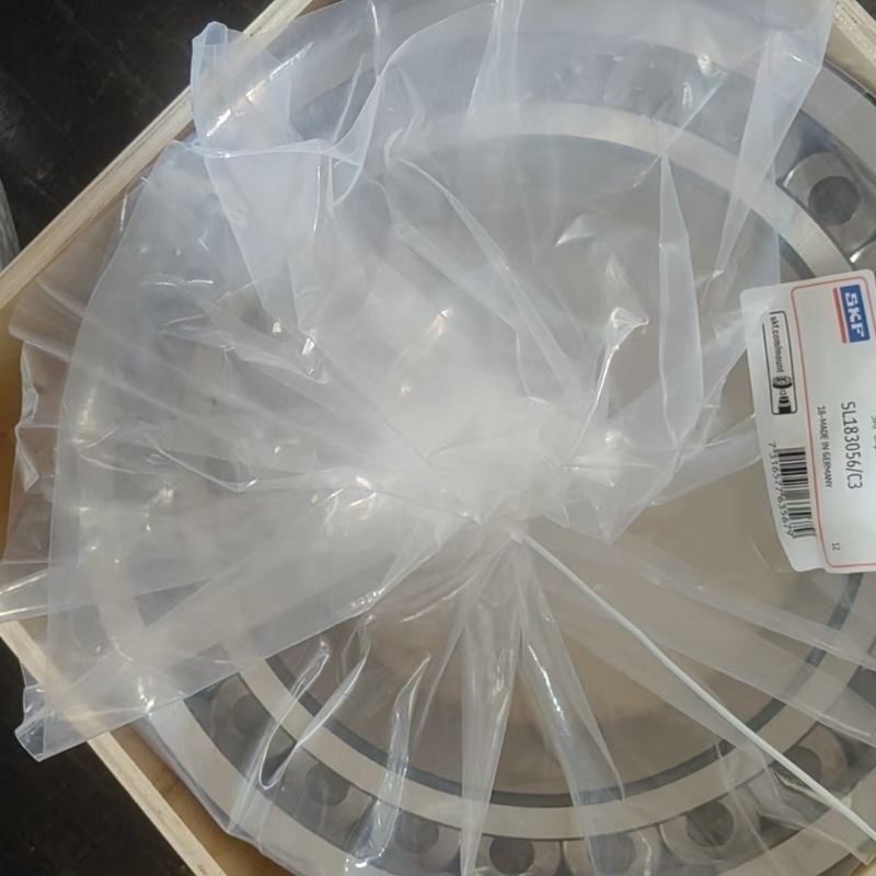 업무 효율성을 높여줄 내구성이 뛰어난 코요 원통형 롤러 베어링로 귀사의 비즈니스 요구를 충족하세요.