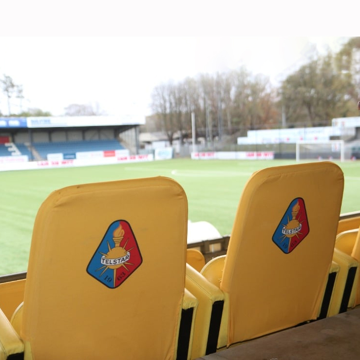 How to Choose Custom Stadium Seats: A Complete Buying Guide