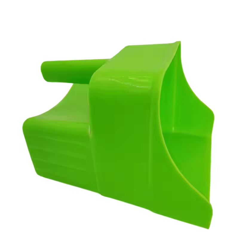 Durable Animal Feed Scoops - Efficient Feeding Solutions