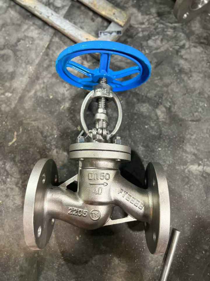 Cast Steel Flanged Discharge Gate Valve Manual Water Valve with High ...