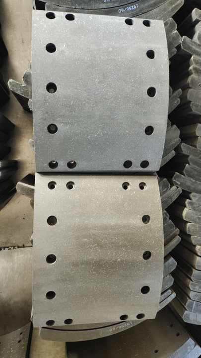 HS 681389 Riveting Machine for Brake Lining WVA 19256/19260 DF/16 DF/17