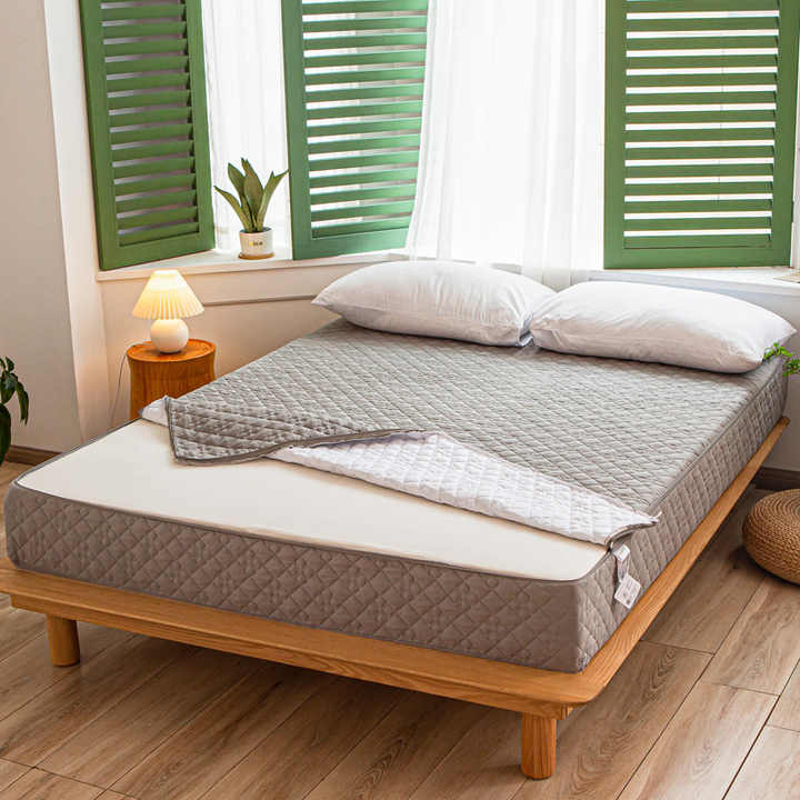 Coprimaterasso with Zipper - 300tc Cotton Mattress Cover