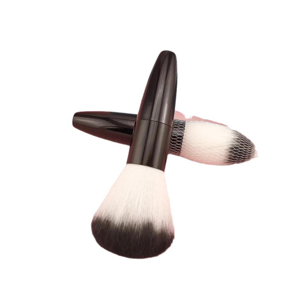 Single Makeup Brush Portable Two Color Bullet Head Plastic Short Handle ...