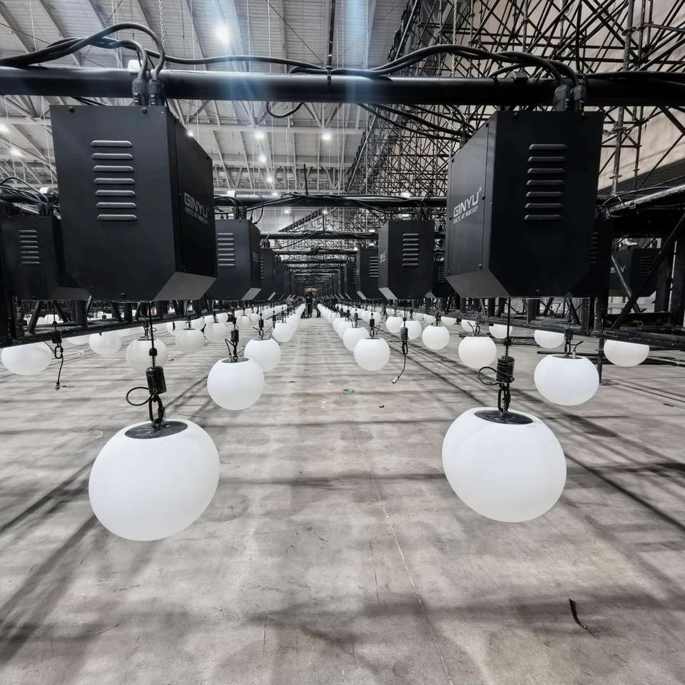 DMX Kinetic Ball RGBW Kinetic Lighting System Lifting Ball Stage Lights ...