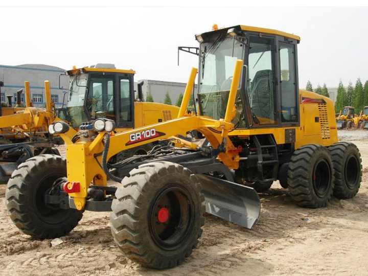 China Brand New GR100 Motor Grader 7tons Tractor Type Grader in Stock ...