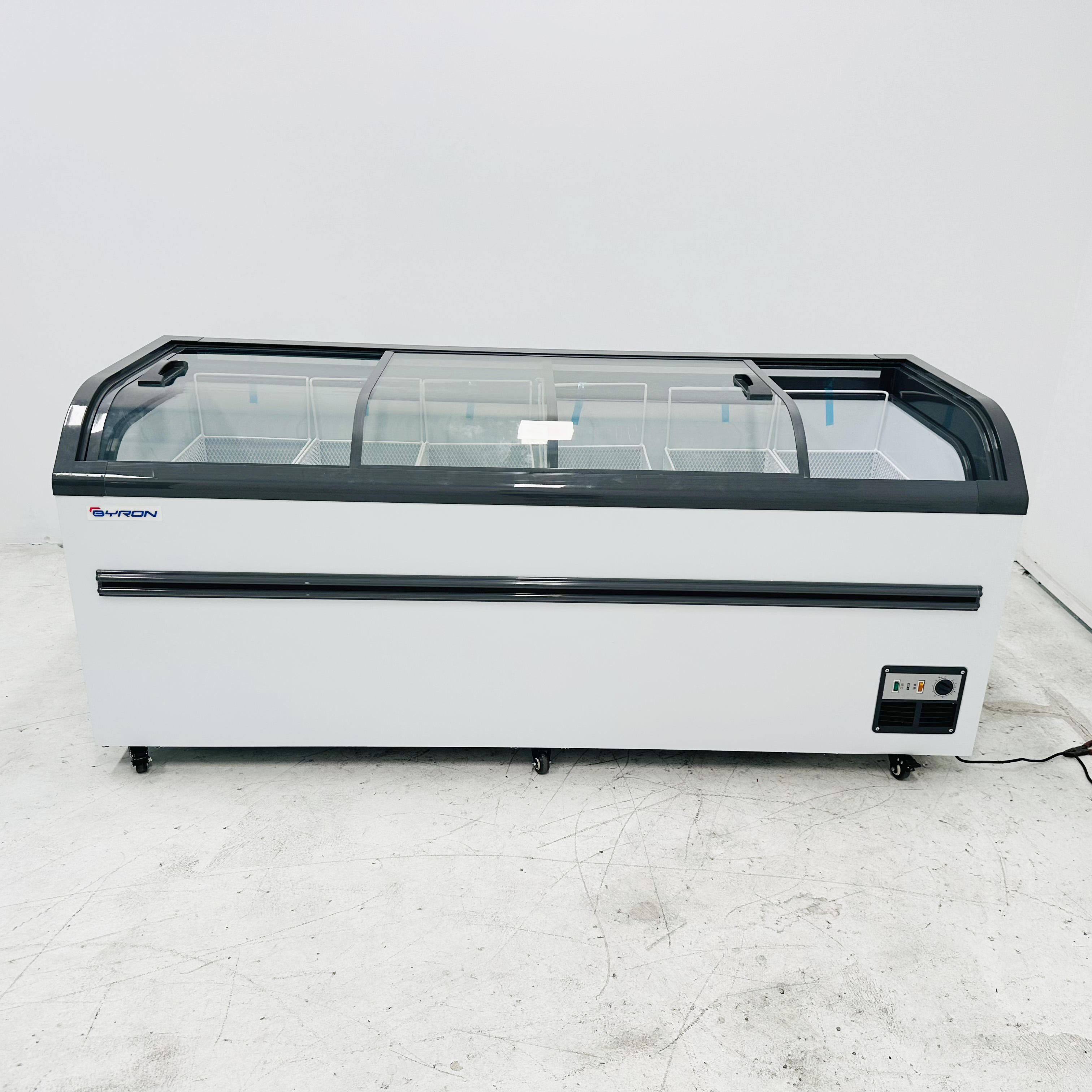 Nestle Freezer - Efficient Ice Cream Display Solutions