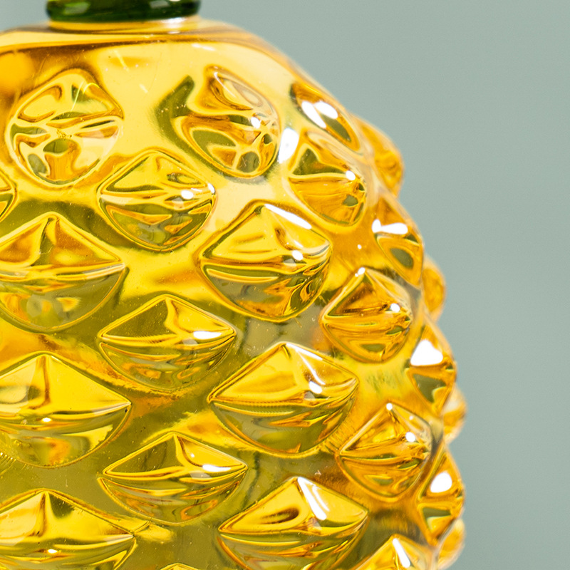 How to Choose the Best Pineapple Decorations for Your Home or Event