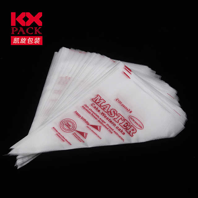 Disposable Cake Decorating Bags - Tipless Icing Solutions