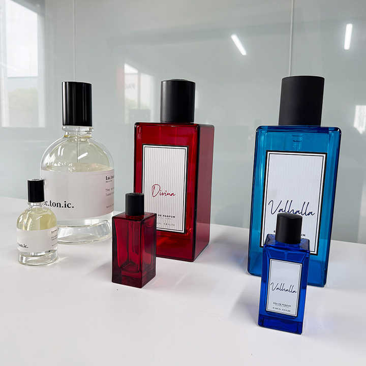 Enlarged Acrylic Perfume Display Bottle Large Size Perfume Bottle Prop ...