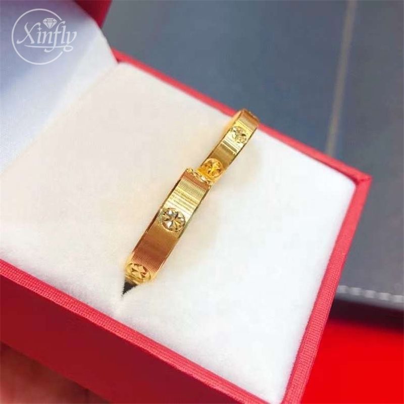 How to Choose Pure Gold Wedding Rings: A Complete Buying Guide