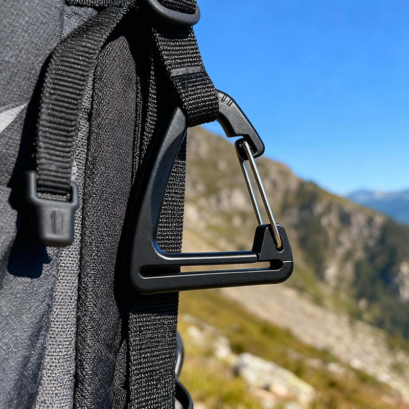 How to Choose the Best Carabiner Clip for Your Needs: A Complete Buying ...