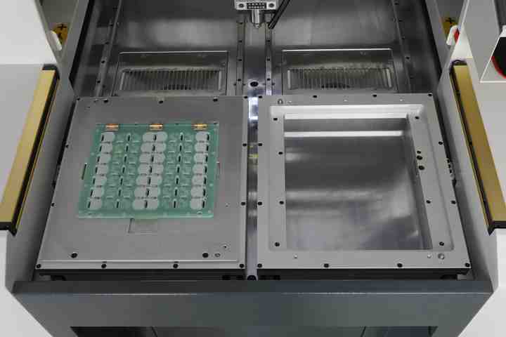 Router-based PCB Board Cutting Machine Programmable PCB Board Cutter ...