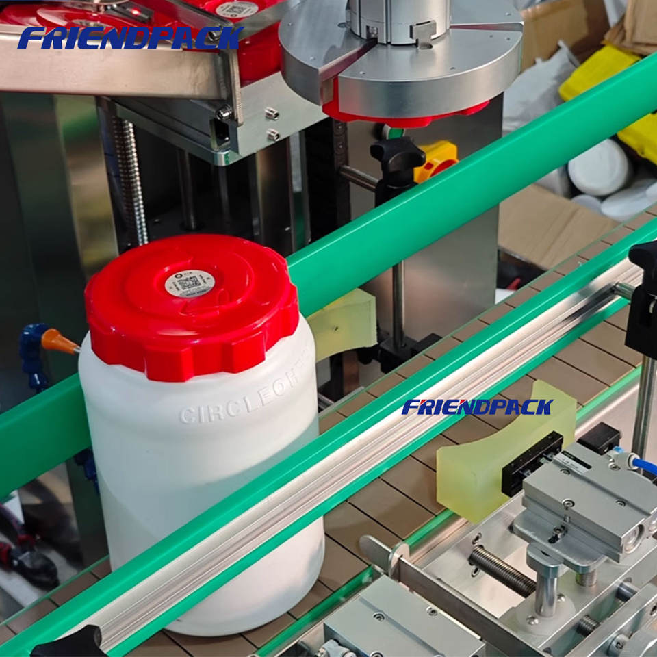 Automatic Electric Cap Feeding Servo Motor Controlled Stainless Steel ...