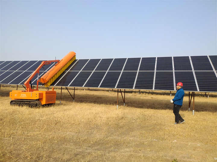 Automatic Robotic Solar Panels Cleaning System - Efficient & Reliable