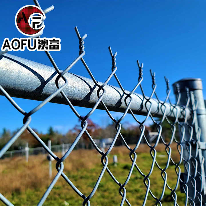 Cheap Modern Building Material Galvanized Cyclone Wire Fencing 50x50mm ...