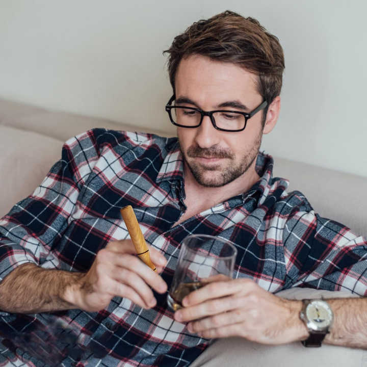 Quit Smoking Inhaler - Wood Aromatherapy for Home Decor